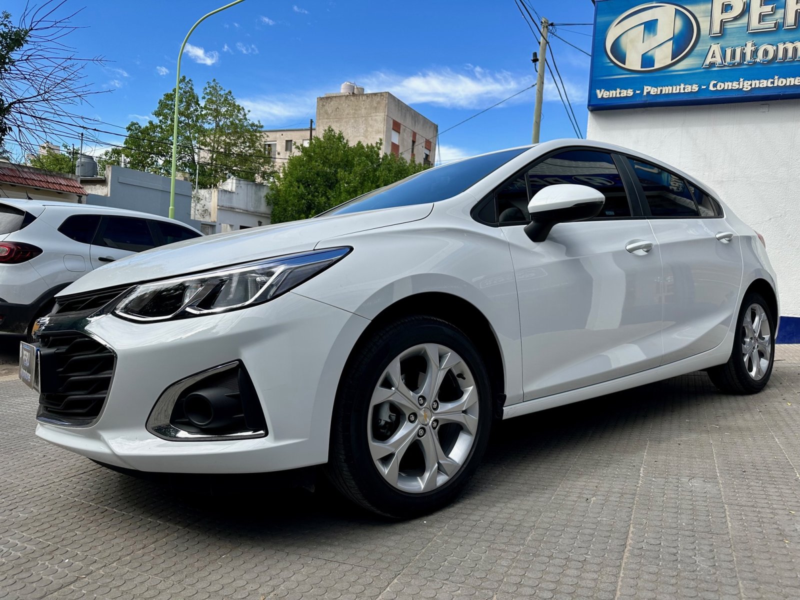 Chevrolet Cruze 5 Puertas LT AT 2023