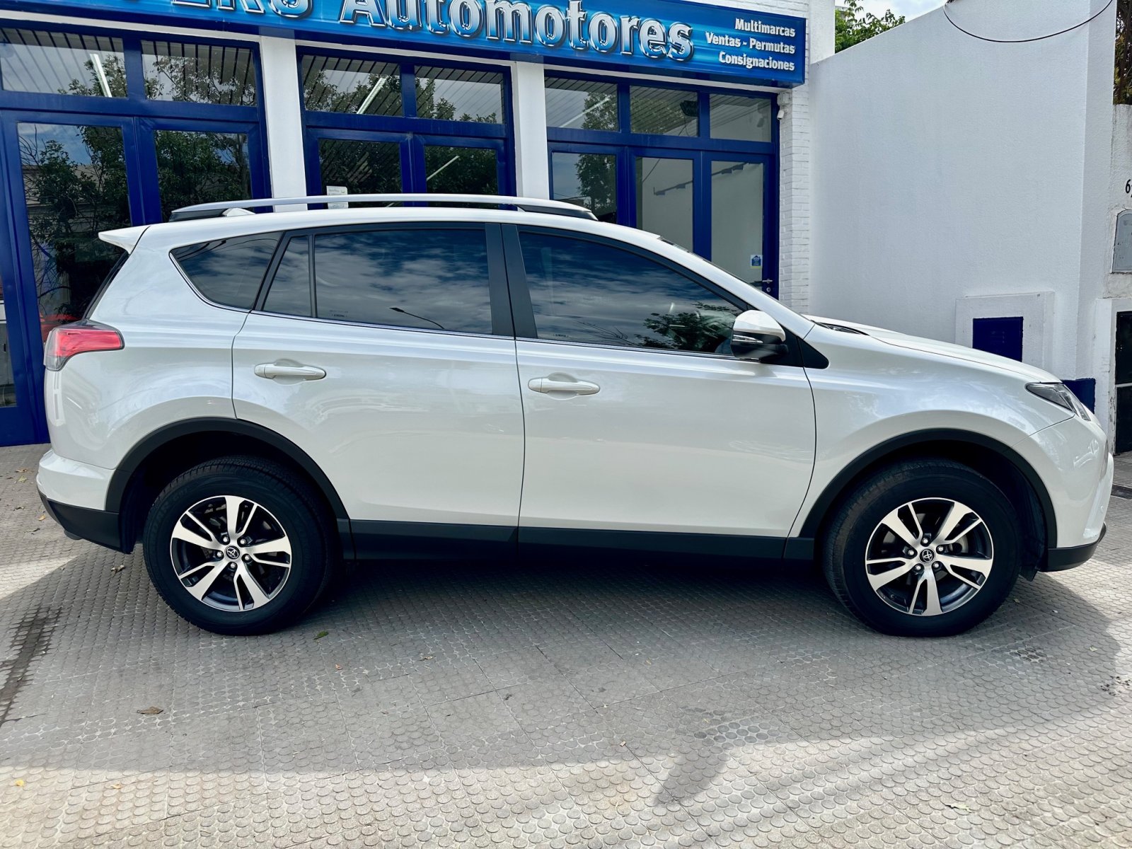 Toyota RAV4 VX 2018